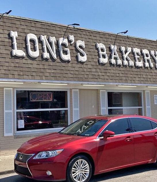 unassuming donut shop indiana ftr