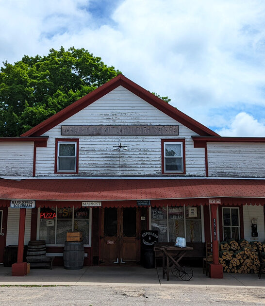 unassuming general store michigan ftr