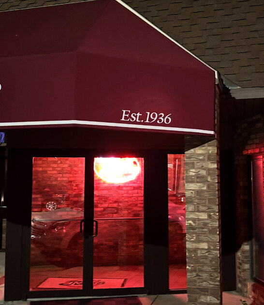 unassuming restaurant icon illinois ftr