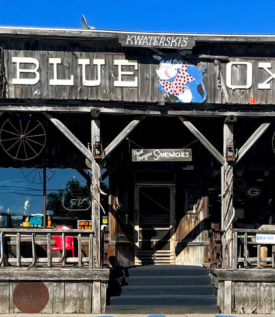 vintage themed bar wisconsin ftr