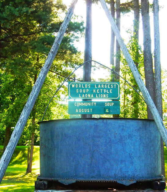 weird roadside attraction wisconsin ftr