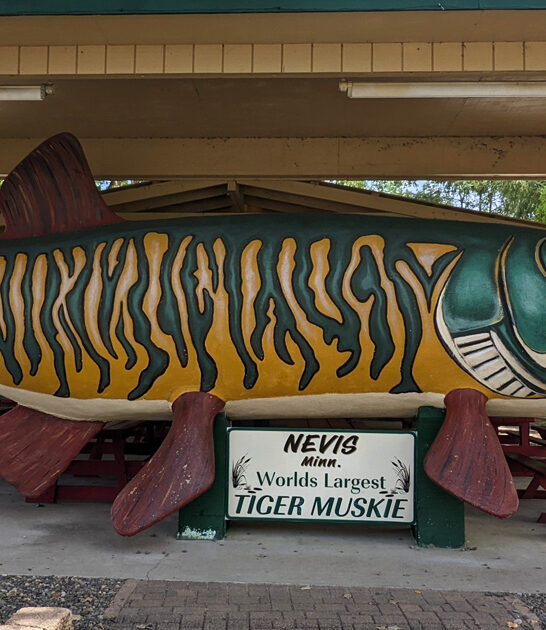 wonderful roadside sculpture minnesota FTR