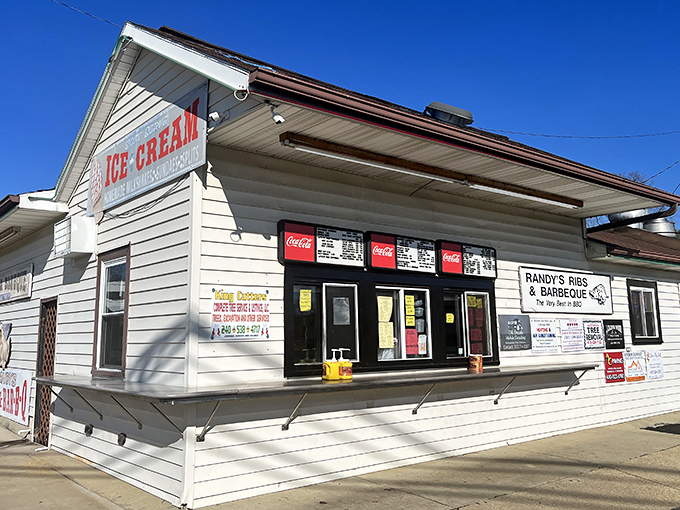 Welcome to barbecue heaven! Randy's Ribs & BBQ's unassuming exterior hides a world of smoky delights waiting to be discovered.