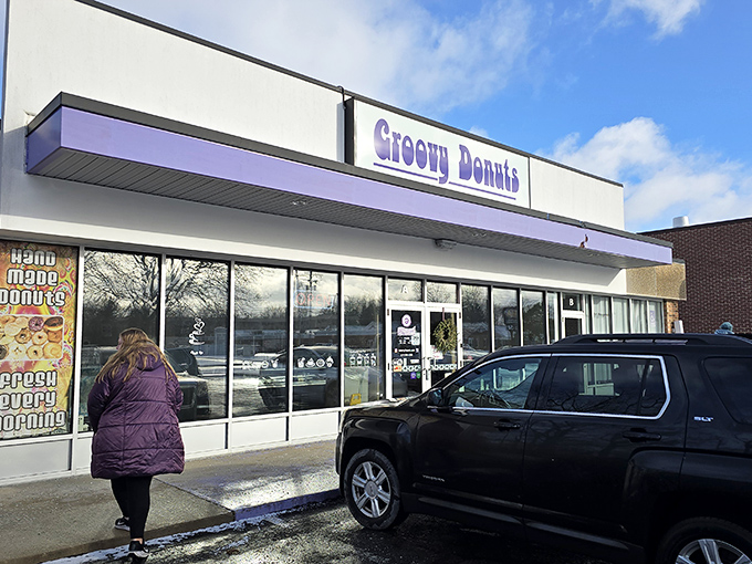 Groovy, baby! This psychedelic storefront is like Austin Powers' dream bakery, promising a far-out donut experience.