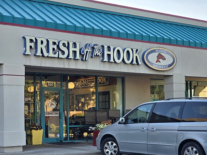 A seafood oasis in the heart of Idaho? Fresh Off the Hook reels you in with its promise of oceanic delights!