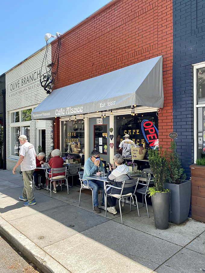 1 the humble restaurant in georgia locals swear has the world's best french onion soup