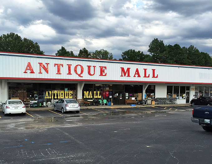 Welcome to the time traveler's paradise! McKenzie Antique Mall's unassuming exterior hides a world of wonders waiting to be discovered.