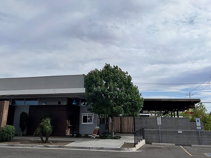 Welcome to Thrift to Thrive, where one person's castoffs become another's treasures! This charming Spanish-style fa&ccedil;ade houses a world of secondhand wonders waiting to be discovered.