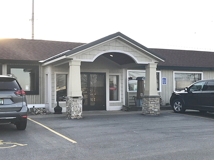 A wooden shoe that's actually a restaurant? Only in Holland, Michigan! This charming eatery proves that sometimes, the best things come in unexpected packages.