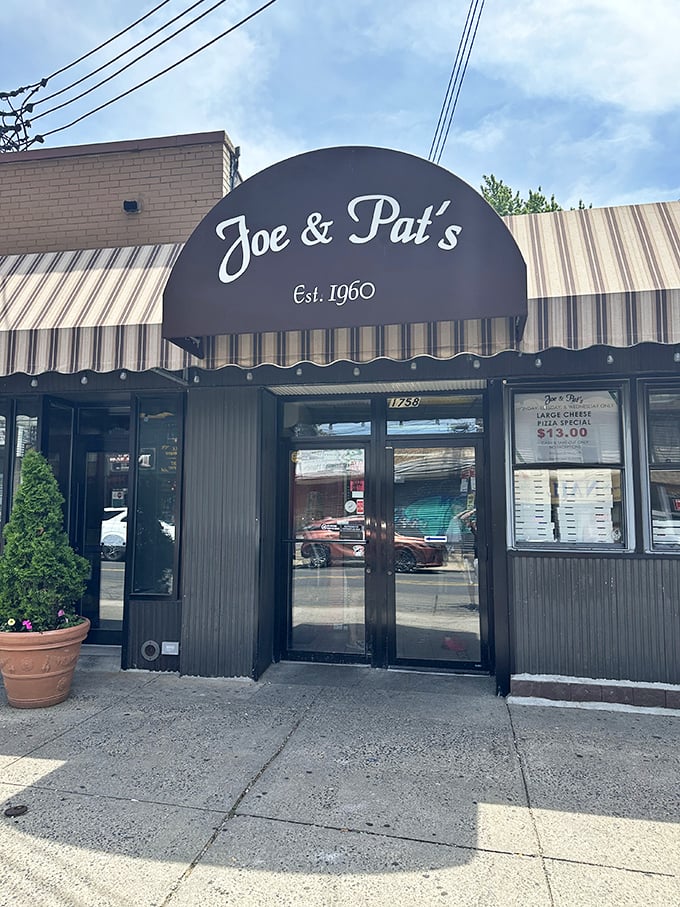 A slice of Staten Island history! Joe & Pat's has been serving up pizza perfection since 1960, and their storefront is as inviting as ever.