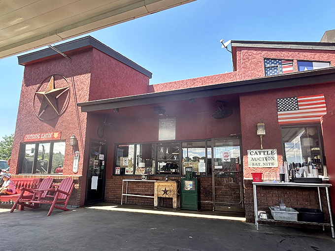 Welcome to BBQ paradise! Big John's exterior is like a siren song for meat lovers, with that star promising stellar flavors inside.