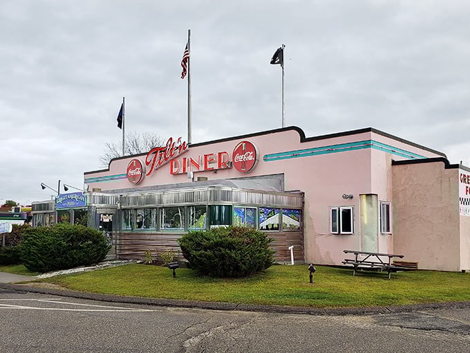 Step back in time! The Tilt'n Diner's pink facade and chrome trim are like a '50s Cadillac you can eat in.