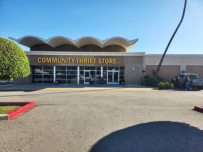 Welcome to the mothership of secondhand treasures! This architectural marvel houses a universe of pre-loved goodies waiting to be rediscovered.