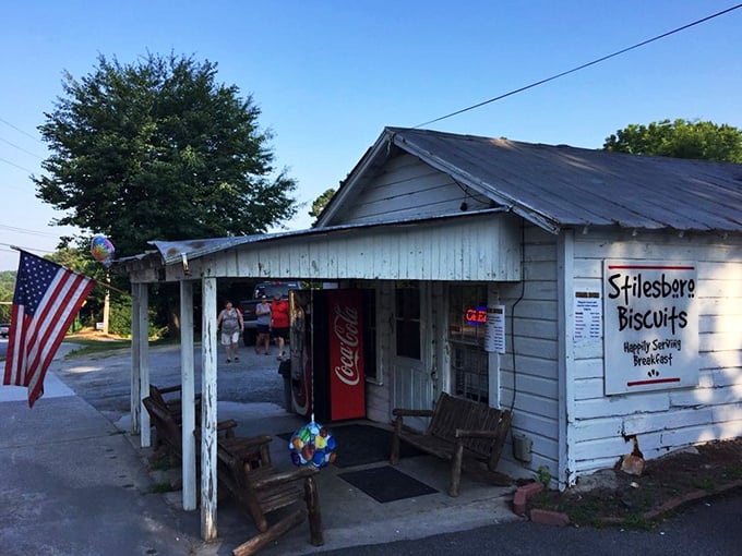 A slice of Americana with a side of biscuits! This unassuming white building holds more flavor than a Southern grandma's recipe box.