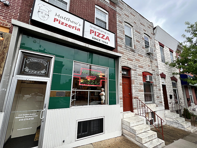 A pizza paradise hiding in plain sight! Matthew's Pizzeria has been serving up slices of heaven since 1943, proving that good things come in unassuming packages.