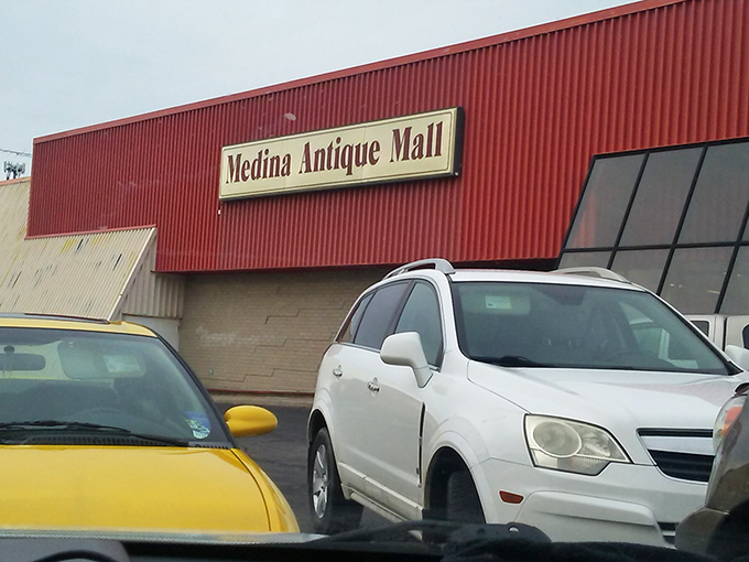 Welcome to the time machine! Medina Antique Mall's exterior promises a journey through decades of American nostalgia.