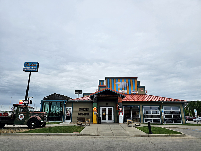 Welcome to flavor town! Sickies Garage isn't just a pit stop; it's a full-throttle culinary adventure where comfort food meets automotive charm.