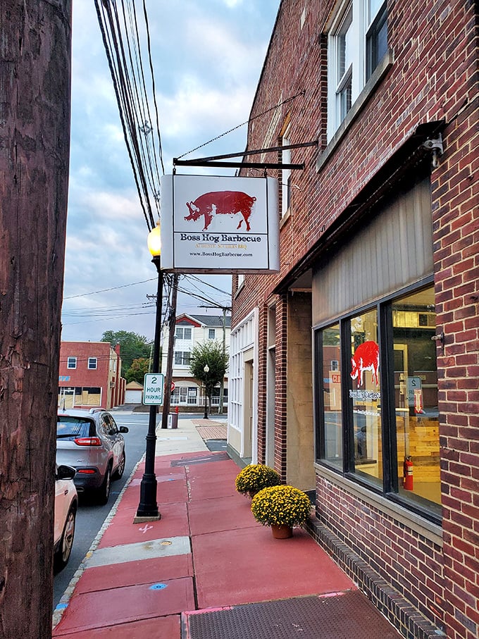 Welcome to hog heaven! Boss Hog Barbecue's unassuming exterior hides a world of smoky delights, proving you can't judge a book by its brick cover.