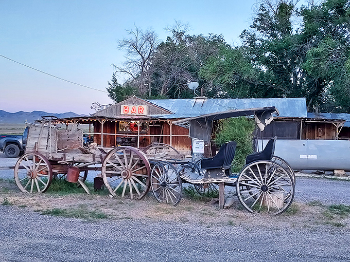 Welcome to the Wild West of burgers! Middlegate Station's weathered exterior promises a taste of Nevada's rustic charm.