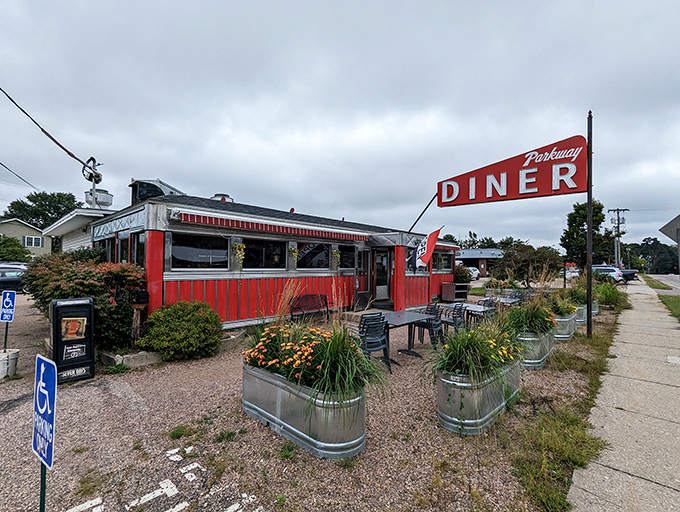 A slice of Americana, served with a side of Vermont charm! This little red diner promises big flavors and even bigger portions.