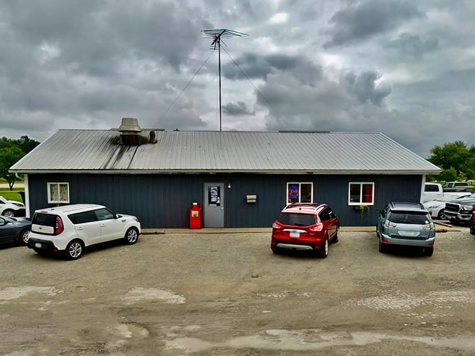 Welcome to burger paradise! Darrell's Place may look unassuming, but this humble exterior hides a world of flavor waiting to be discovered.