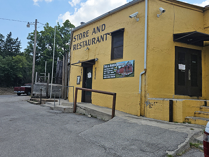 Welcome to burger paradise! This sun-drenched yellow building houses more flavor than a country music festival.