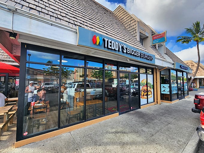 Welcome to burger paradise! Teddy's Bigger Burgers invites you to a world where calories don't count and flavor reigns supreme.