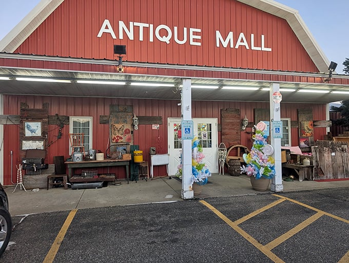 Step right up to the greatest show on earth! Well, maybe not the greatest, but certainly the most eclectic collection of treasures this side of the Mississippi.