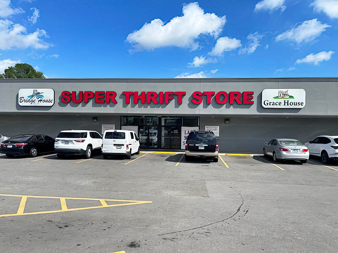 Welcome to the mothership of secondhand treasures! This sprawling facade promises a universe of pre-loved goodies waiting to be discovered inside.