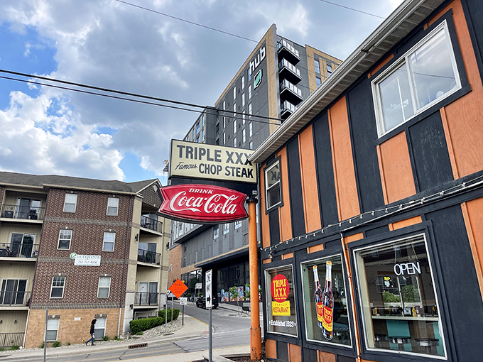 Step into a time machine! This retro-chic exterior promises a journey back to the golden age of diners and root beer floats.
