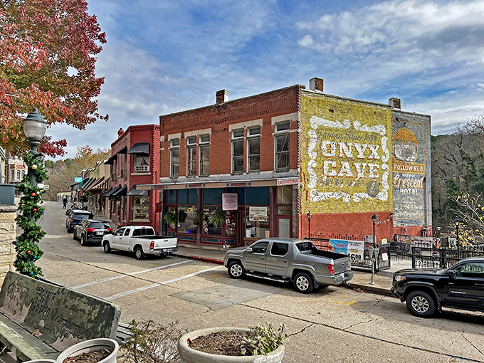 Step into a postcard! Eureka Springs' downtown is where Victorian charm meets small-town quirk. It's like Main Street, USA got a fabulous makeover.