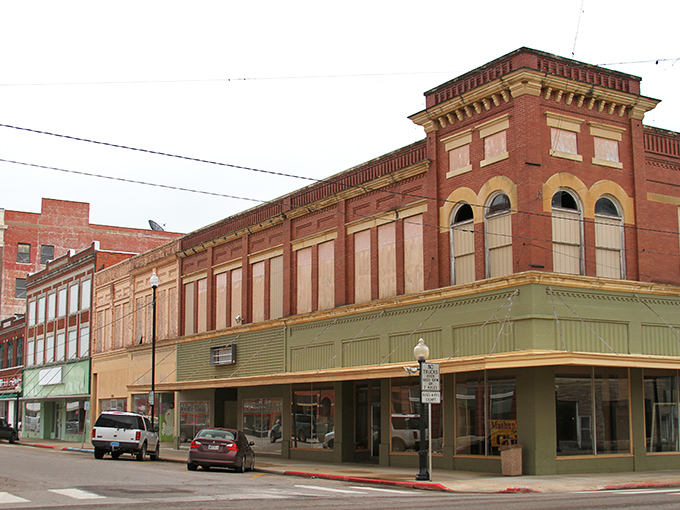 Step into a time machine, folks! Pawhuska's Main Street is where Norman Rockwell meets the Wild West, with a dash of modern charm.