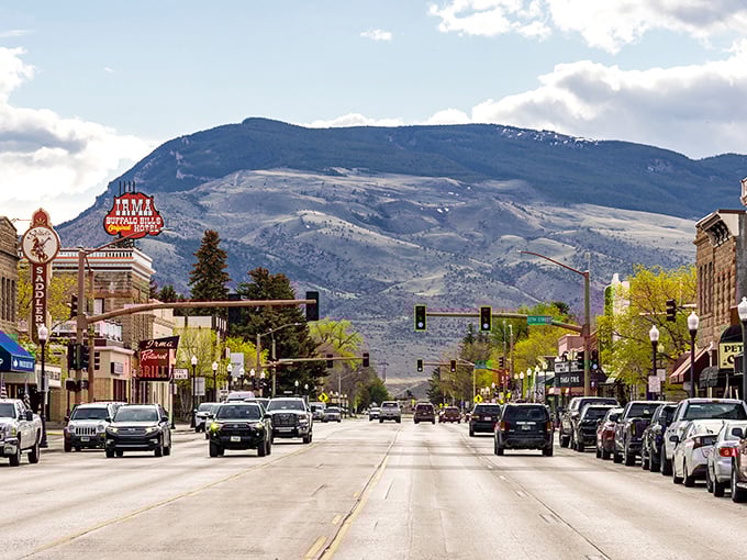 Cody's main drag: Where the Wild West meets modern-day charm. Mountains frame this slice of Americana, inviting you to mosey down memory lane.