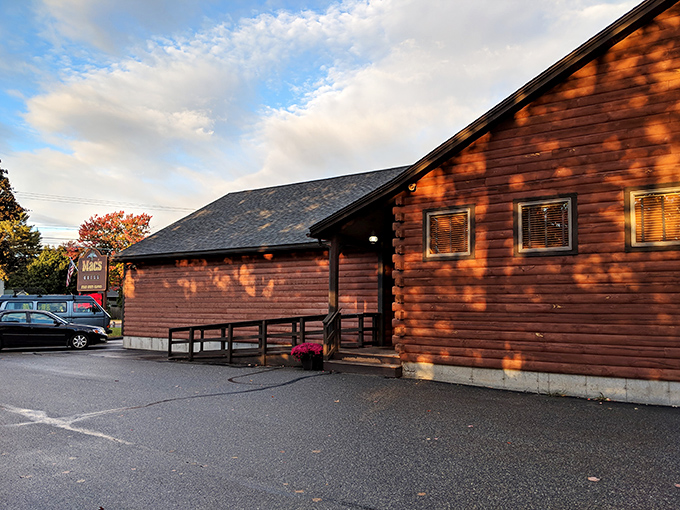 A log cabin that promises comfort food? Mac's Grill is like a warm hug for your taste buds, nestled in the heart of Auburn, Maine.
