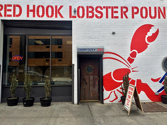 A lobster's paradise awaits! This eye-catching facade is like a siren call to seafood lovers everywhere.
