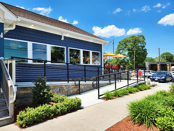 Welcome to seafood paradise! The Crow's Nest may look unassuming, but inside, it's a treasure trove of oceanic delights that'll make your taste buds sing sea shanties.