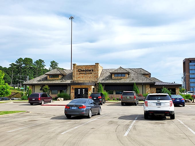 The lodge-like exterior of Cheddar's Scratch Kitchen promises comfort before you even walk through the door. Rustic stone beckons hungry travelers.