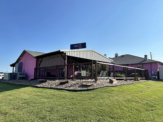 Pink paradise or retro time machine? Angel's Diner's exterior is a vibrant beacon of nostalgia that'll have you reaching for your poodle skirt and saddle shoes.