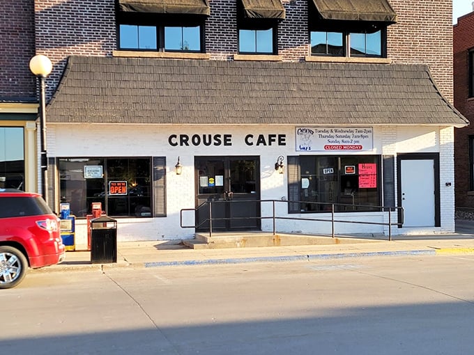 A slice of Americana, served fresh daily! Crouse Caf&eacute;'s unassuming exterior belies the culinary treasures within. Small-town charm, big-time flavor.