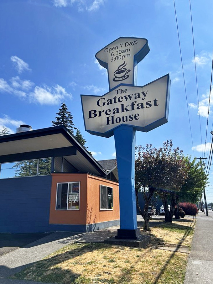 The iconic blue arrow sign beckons hungry Portlanders like a breakfast lighthouse. Some landmarks guide ships; this one guides empty stomachs.