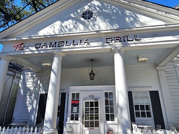 A Southern belle in restaurant form! Camellia Grill's white columns and picket fence are like a warm hug from your favorite aunt.