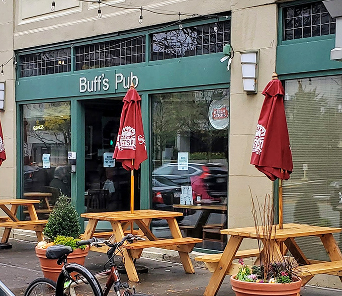 Welcome to Buff's Pub, where the exterior is as unassuming as Clark Kent, but inside, it's all Superman-level flavor!