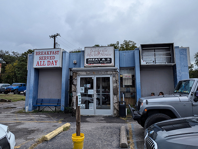 Blue as the Tennessee sky, this unassuming diner promises a breakfast that'll make your taste buds sing louder than a honky-tonk on Saturday night.