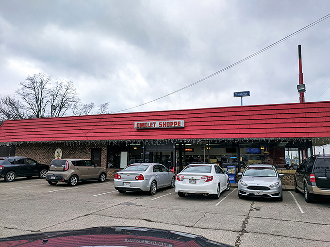 Welcome to omelet paradise! This unassuming red-roofed diner might not win beauty contests, but it's about to win your heart (and stomach). 