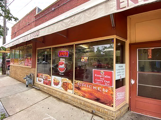 Welcome to barbecue paradise! Ted Cook's 19th Hole BBQ has been smoking up Minneapolis since 1968, proving that good things come in unassuming packages.