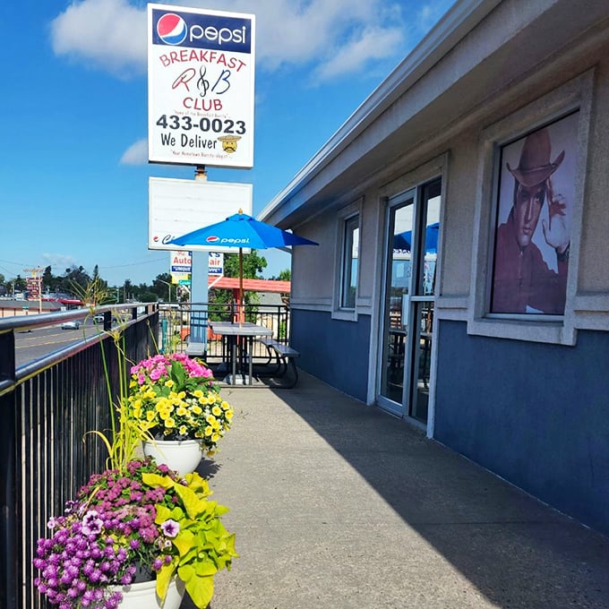 Welcome to R&B Breakfast Club, where the neon sign shines brighter than Elvis's sequined jumpsuit! This retro-chic diner serves up nostalgia with a side of crispy hash browns.
