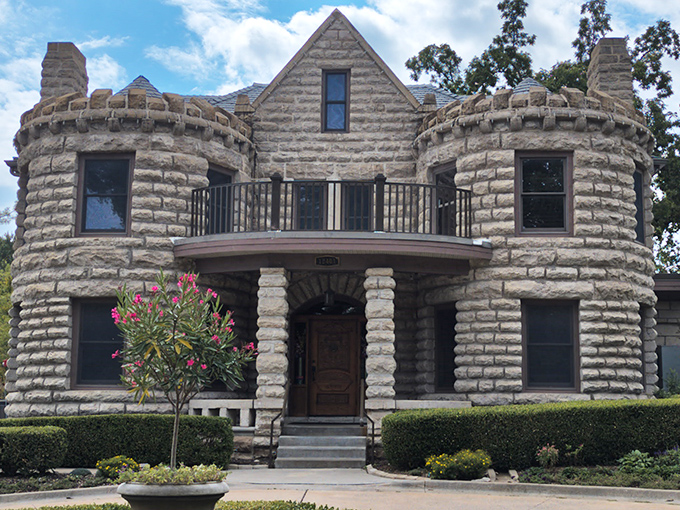 Cinderella, eat your heart out! This Kansas castle proves you don't need a fairy godmother to experience royal living.