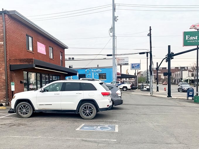 A brick-and-mortar treasure trove of sweetness! East Park Donuts & Coffee's unassuming exterior hides a world of delectable wonders within. It's like finding Narnia in your neighborhood.