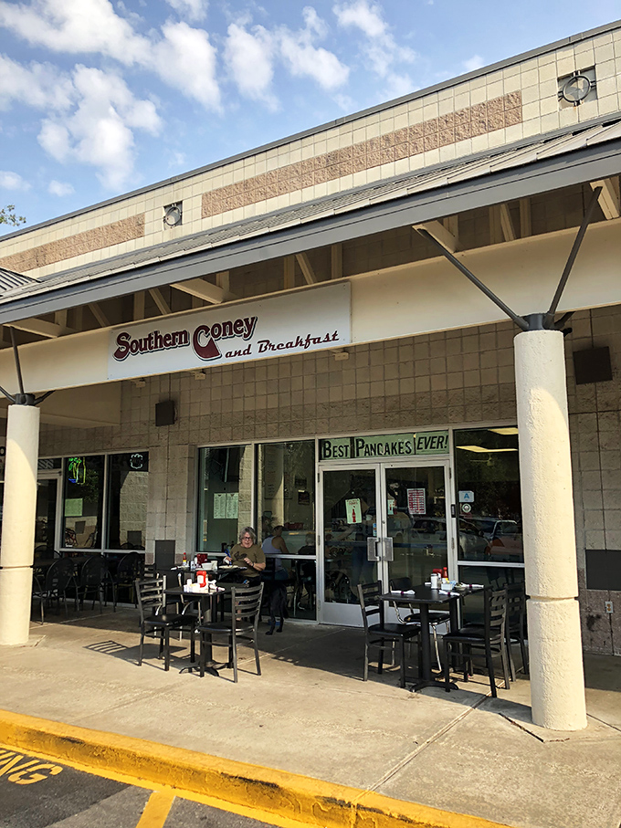 Welcome to breakfast paradise! Southern Coney and Breakfast beckons with its unassuming charm, promising a feast that'll make your taste buds do the Charleston.