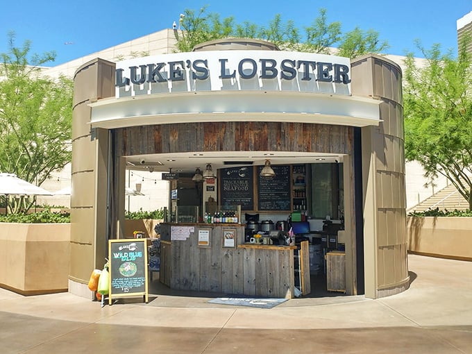 A slice of Maine in the desert? You're not seeing a mirage! Luke's Lobster brings coastal charm to the Las Vegas Strip, complete with buoys and all.
